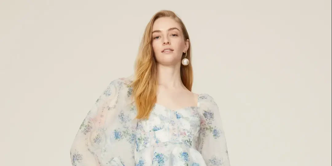 How to Wear the Regencycore Trend - The Shift : The Shift